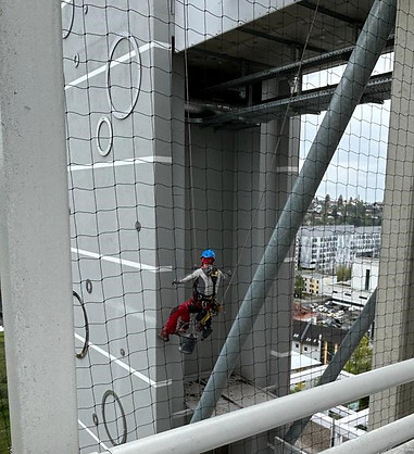 Industrieklettern und div. Montagen | WEBER Höhenarbeiten